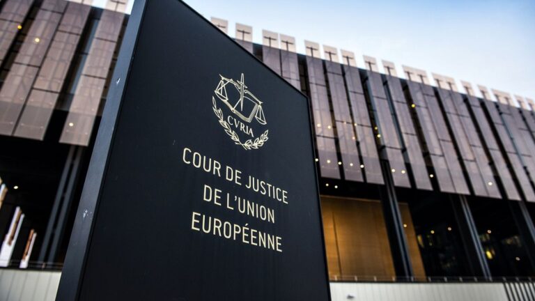 Das EU -Gericht hält eine Geldstrafe in Höhe von 320 Mio. EUR gegen ...